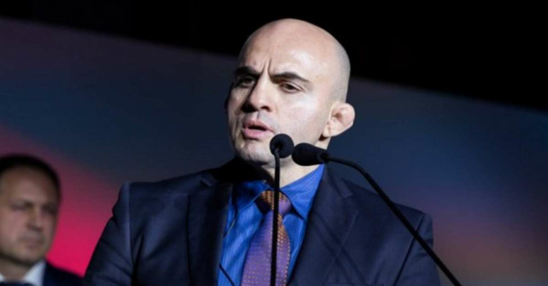 Wallid Ismail: 'Brasil x Rússia será a grande guerra do MMA' - PVT