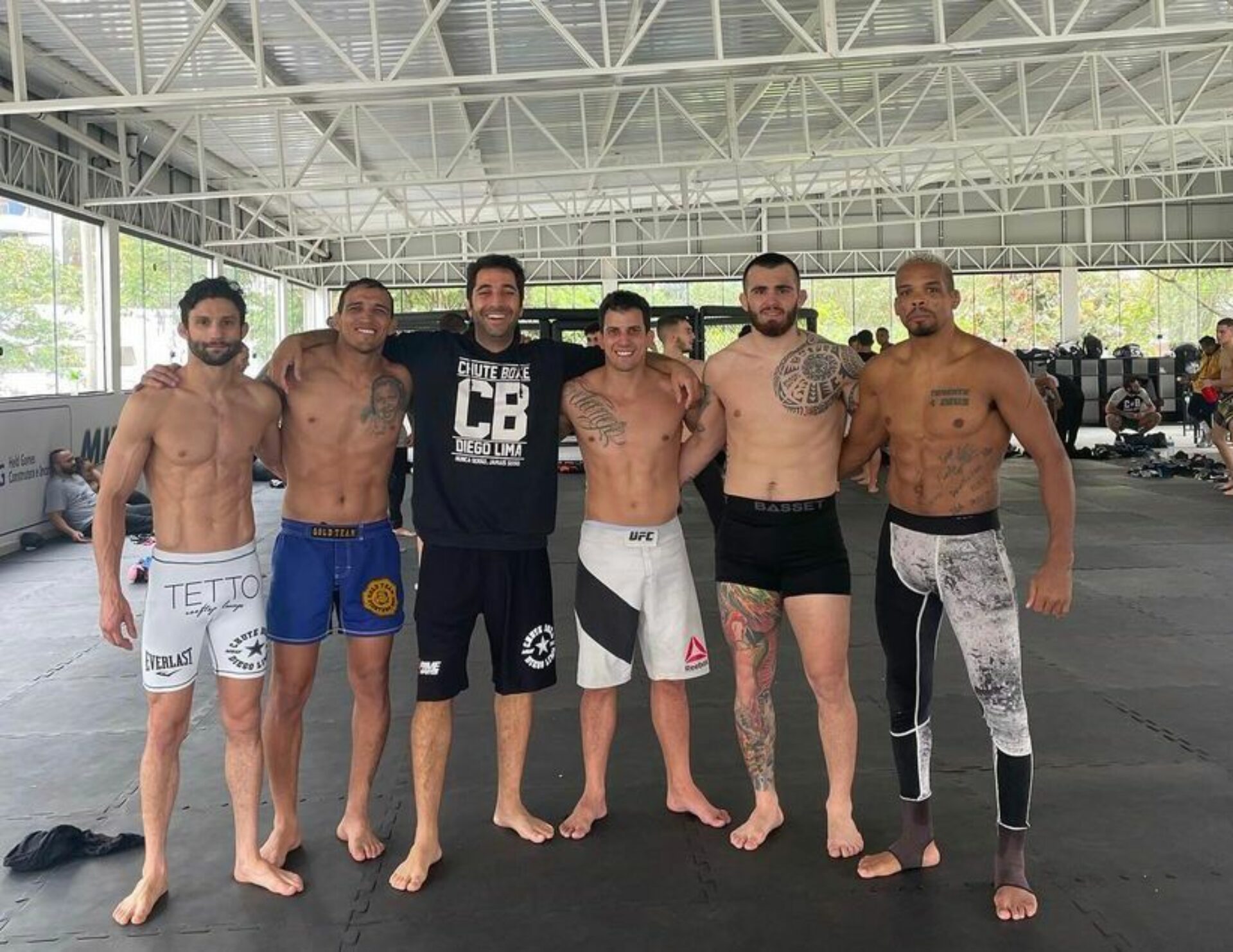 Nova estrutura da Chute Boxe Diego Lima tem de octógono a sala de aula ...