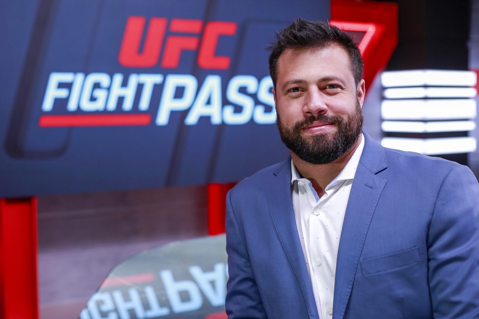 Narrador do UFC André Azevedo estreia canal sobre MMA no YouTube - PVT